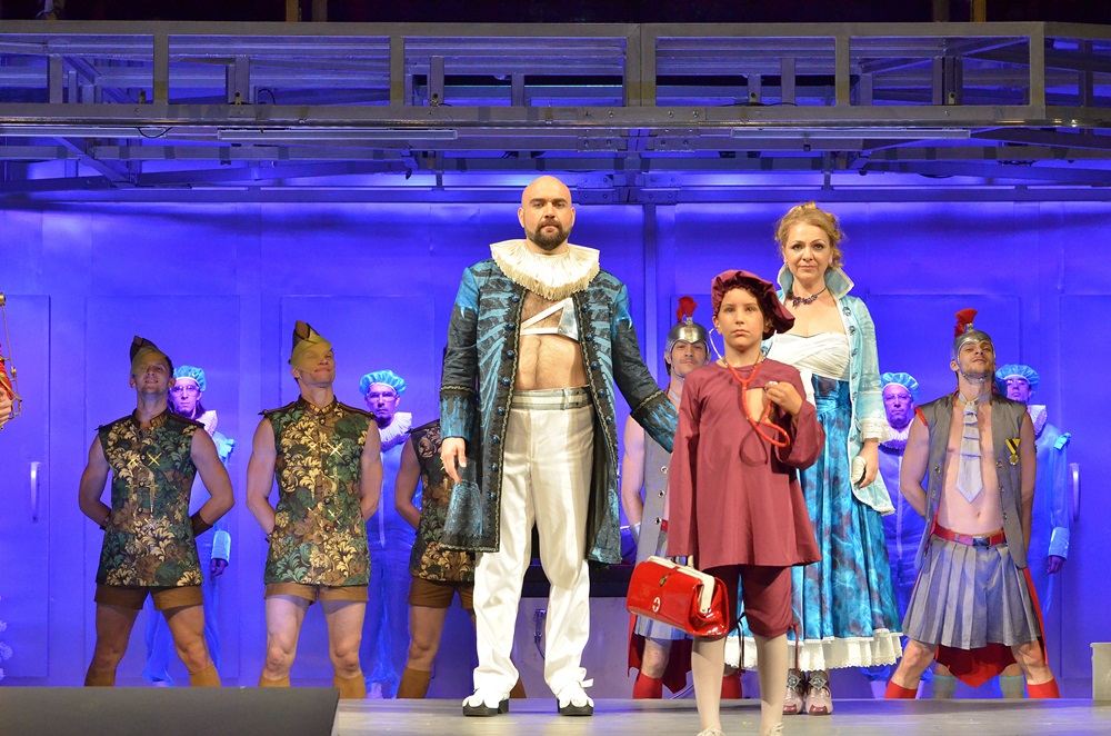 Kanadai Magyar Hírlap – Színházi fotók 21. — Antonio Vivaldi: Farnace ...